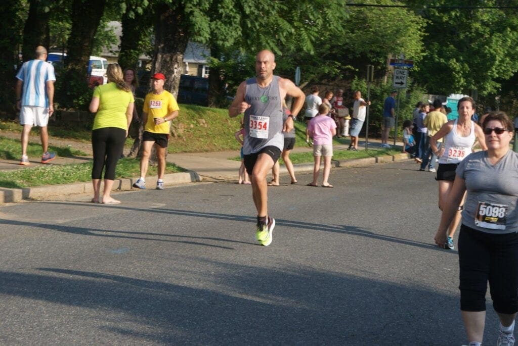 Our Story - Sports Medicine Running Tips - Lucky Road